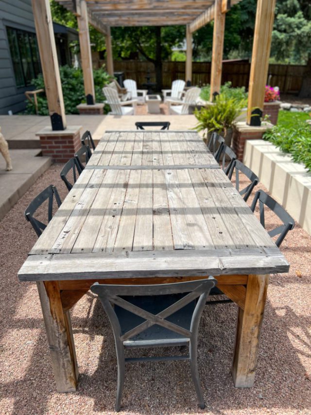 Tips for Setting a Quick and Pretty Outdoor Table » Grow Beauty With Ease