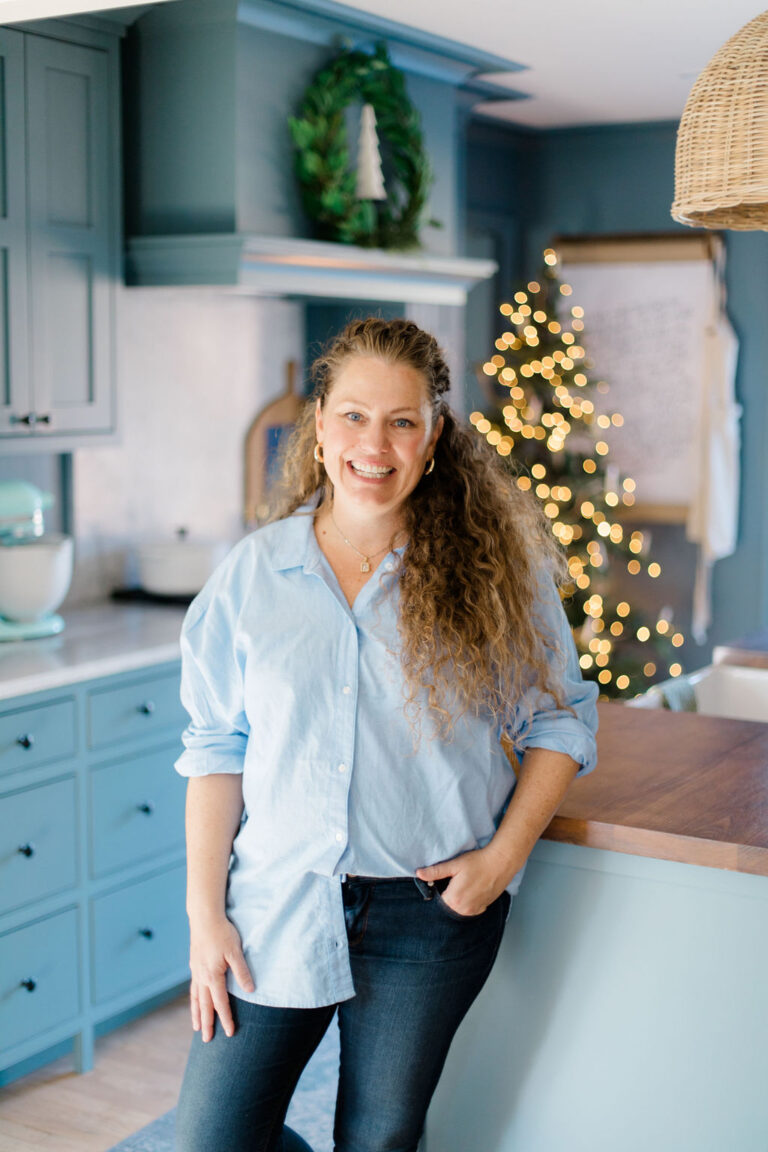 12 Quick and Easy Christmas Kitchen Decor Ideas » Grow Beauty With Ease