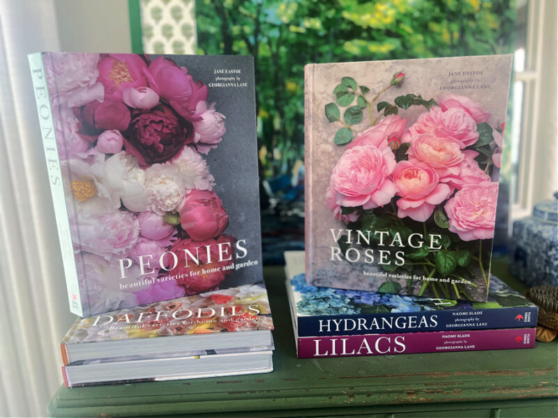 The Prettiest Floral Books I Own (And Why You’ll Want Them Too) » Grow ...